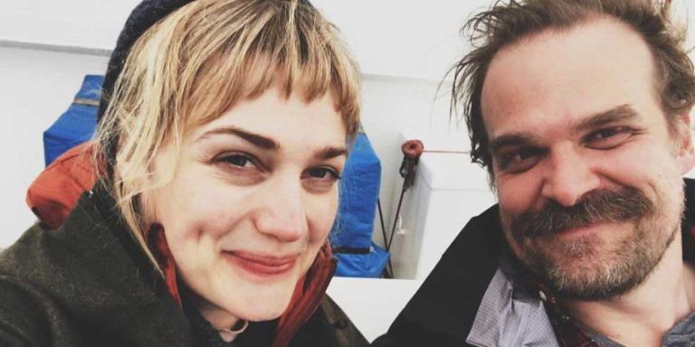 Alison Sudol Height Weight Body Stats Age Family Facts