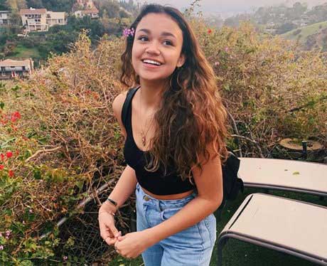 Madison Bailey Height Weight Body Stats Age Family Facts