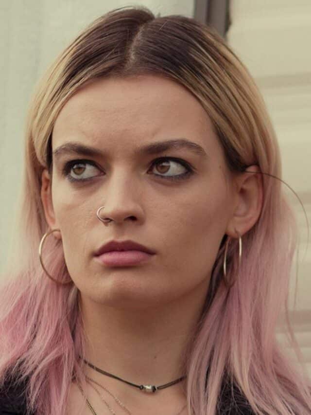 Emma Mackey Height Weight Body Stats Age Family Facts