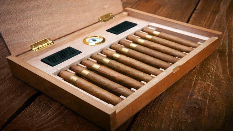 Cigar Humidors and Aging: How Time Enhances the Cigar Experience