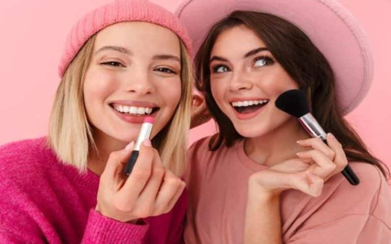 The Future of Tan: Trends and Innovations in Tanning Products