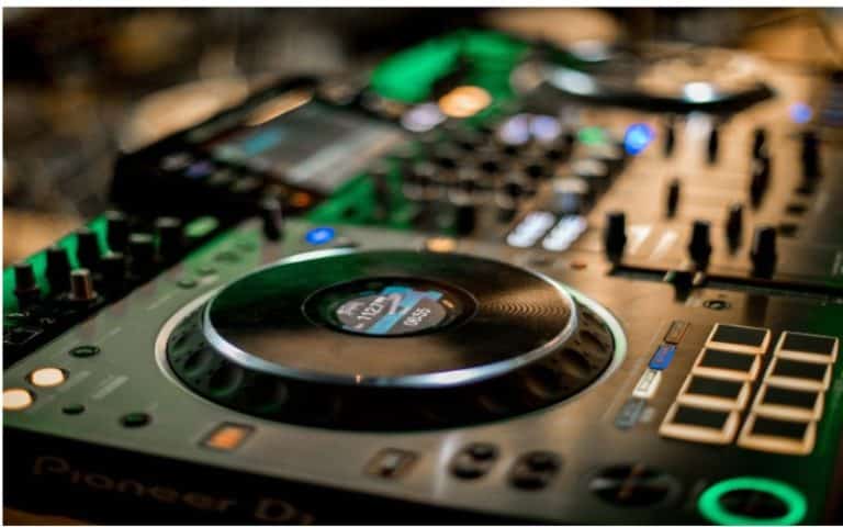 From Beats to Melodies:How Sample Packs Can Transform Your Productions