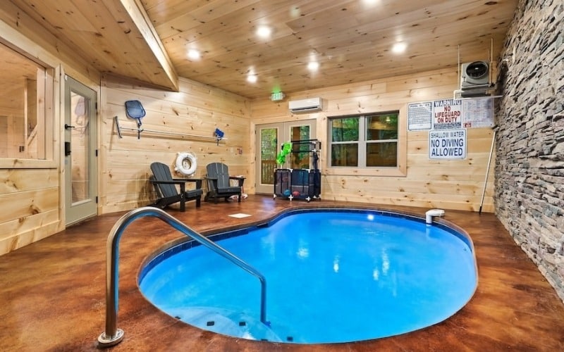 Escape to Luxury: Gatlinburg Cabins with Indoor Pools for Year-Round ...