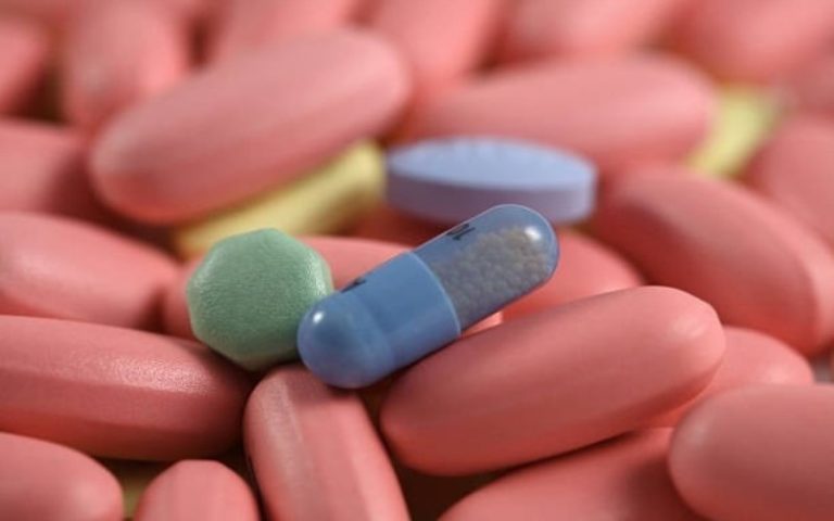 Common Tablet Defects in Pharmaceutical Manufacturing: Causes and ...